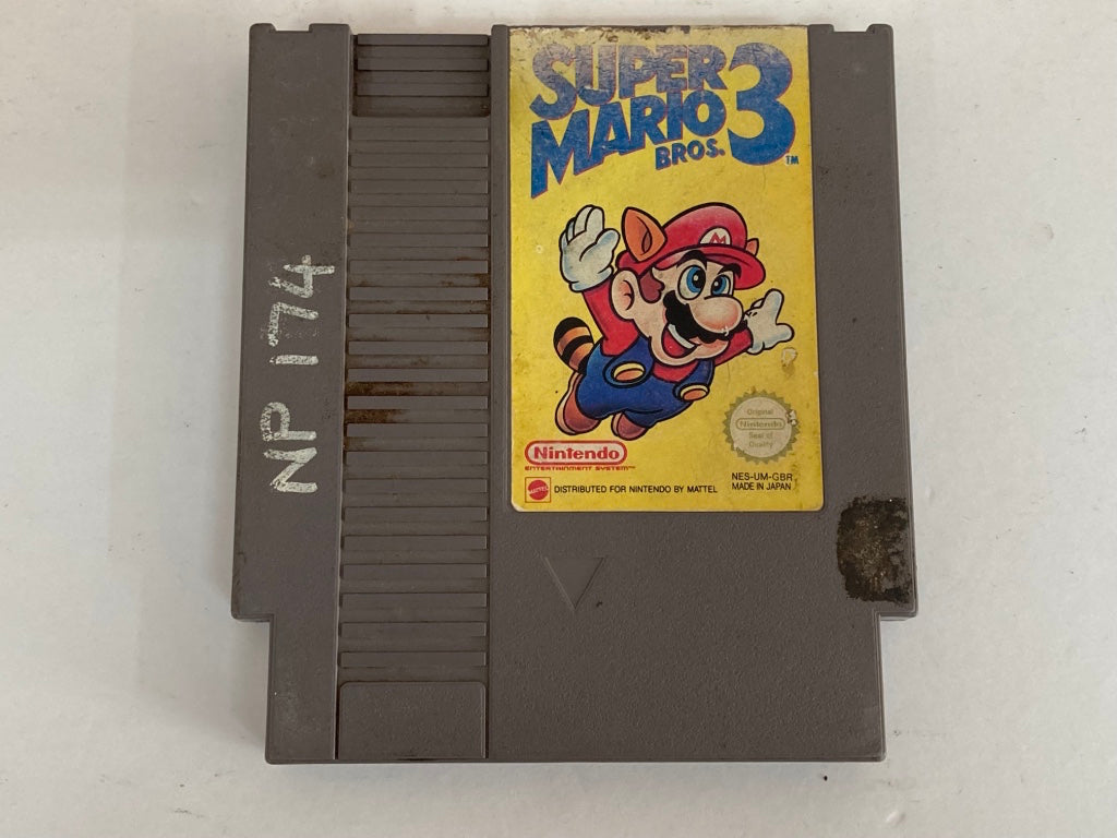 Super Mario Bros 3 Cartridge – The Game Experts
